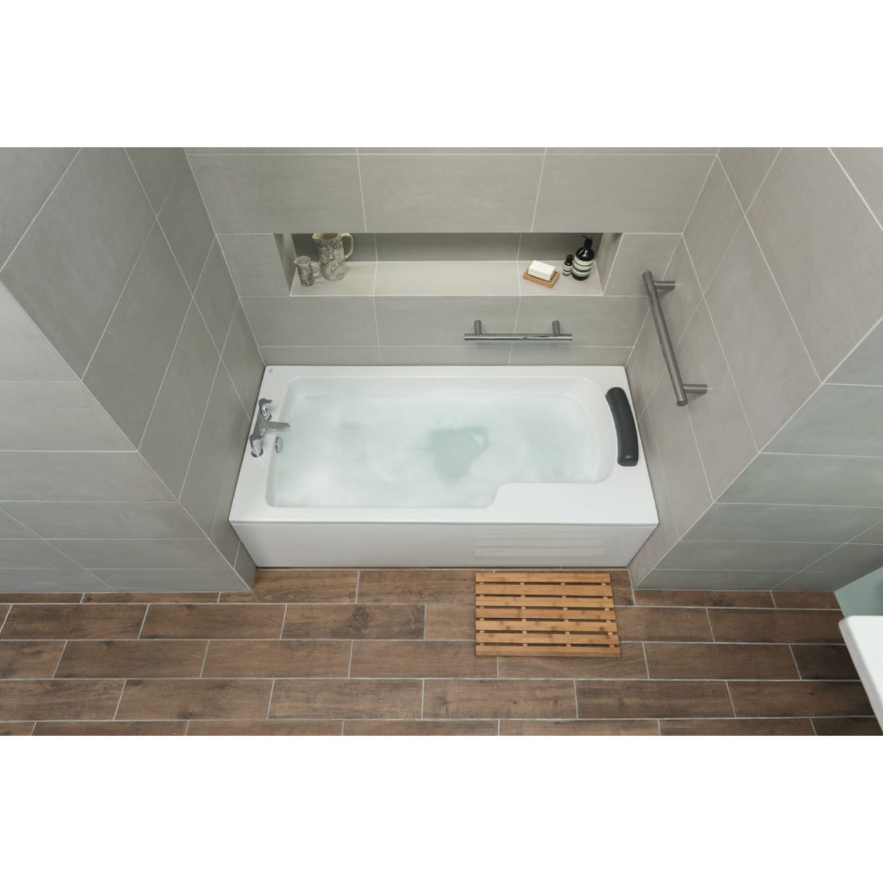 Ideal Standard Concept Freedom Idealform Plus Bath : Bathroom Planet