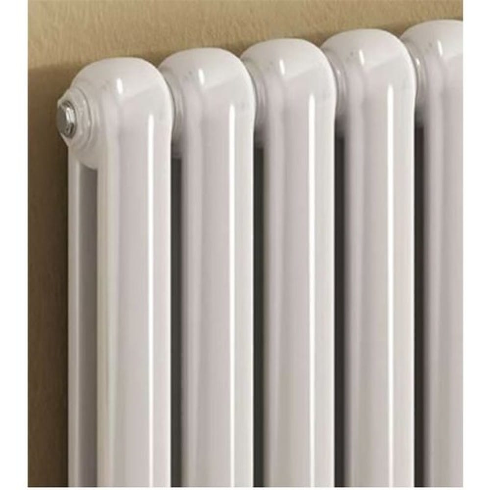 Reina Coneva Horizontal Steel Column Radiator : Bathroom Planet