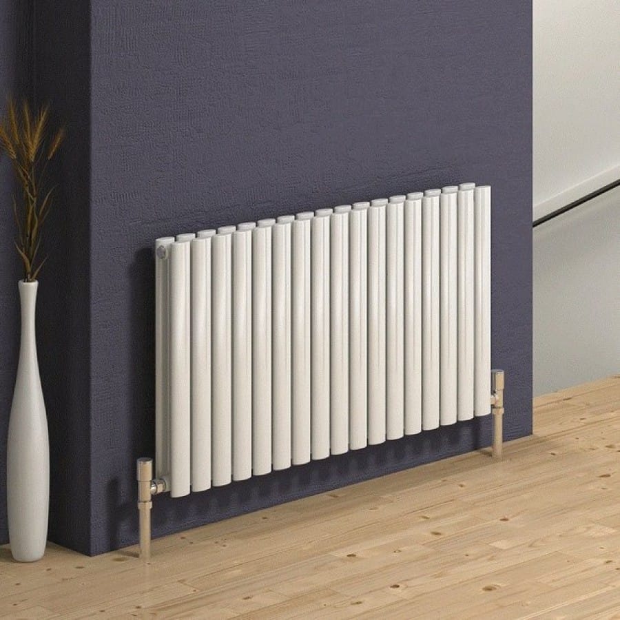 Reina Neva Horizontal Steel Radiator : Bathroom Planet