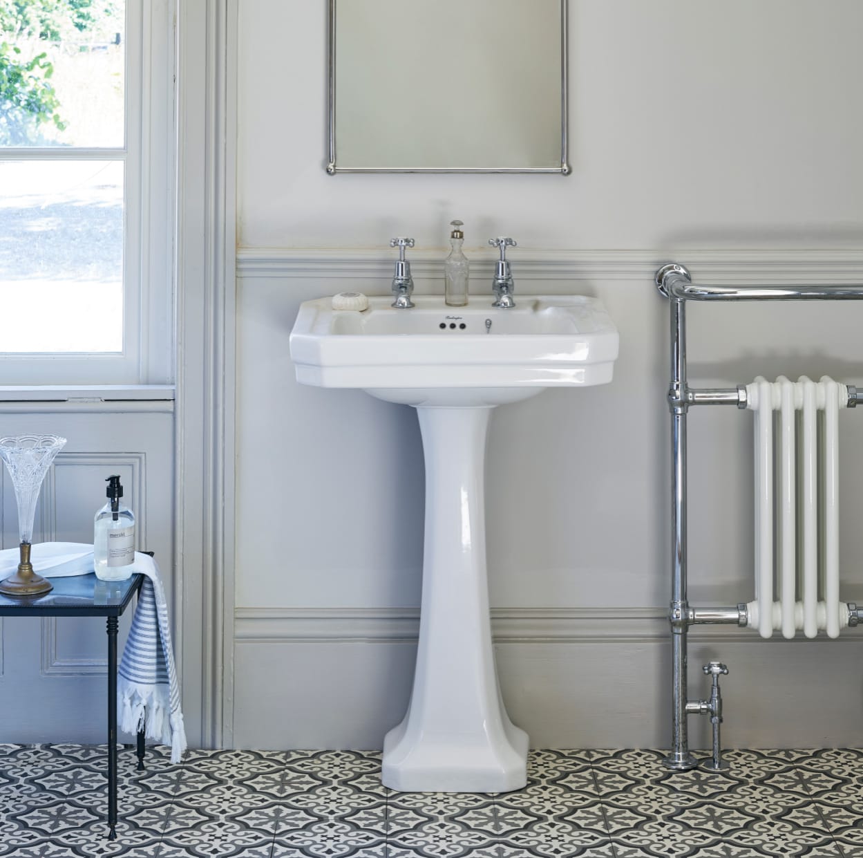 Burlington Contemporary Basin : Bathroom Planet