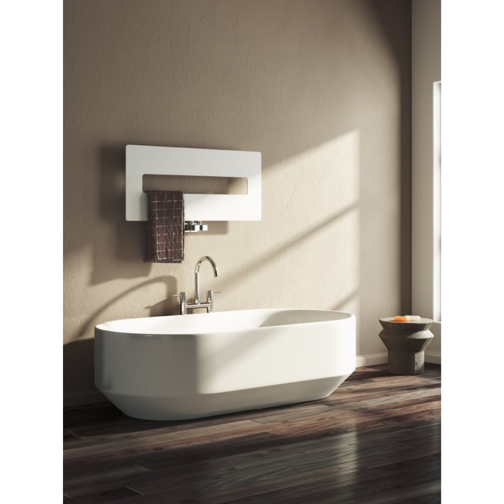 Reina Polia Steel Towel Radiator : Bathroom Planet